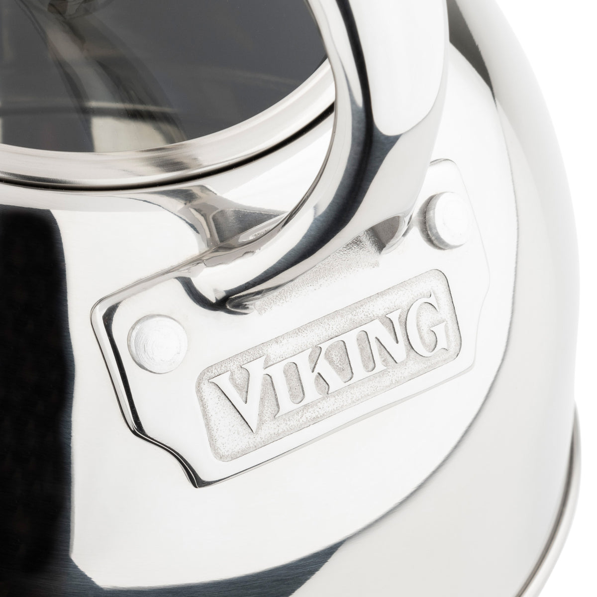 Viking 2.6-Quart Mirrored Stainless Steel Whistling Kettle with 3-Ply